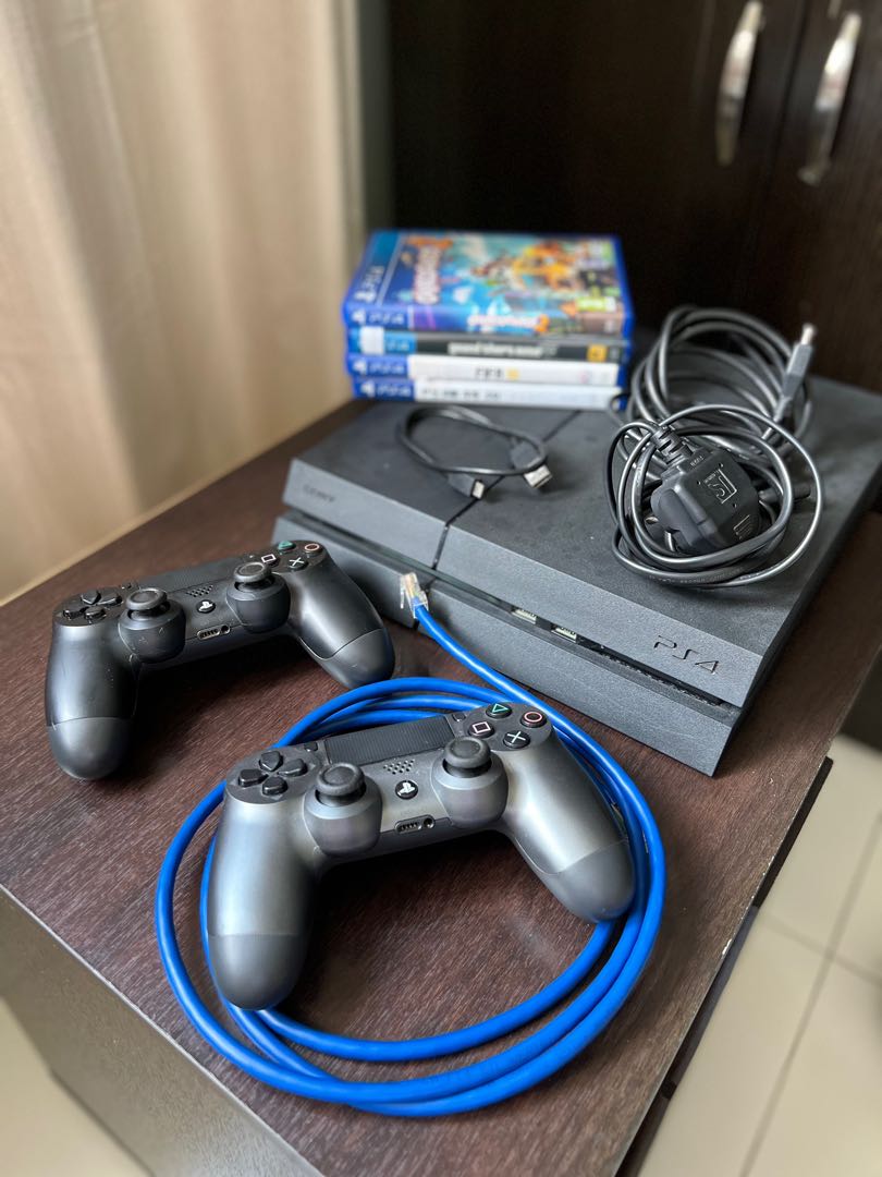 Playstation 4 PS4 500GB CUH-1206A, Video Gaming, Video Game Consoles ...