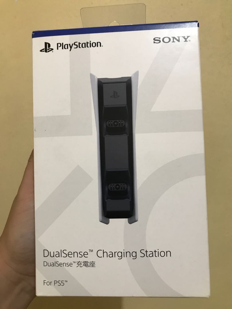 Ps5 dual sense charging station, Video Gaming, Gaming Accessories ...
