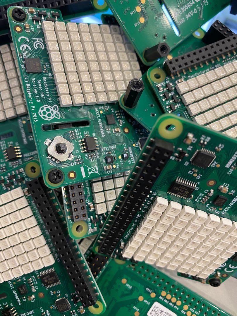 Raspberry Pi Sense HAT Version 1.0, Computers & Tech, Parts ...