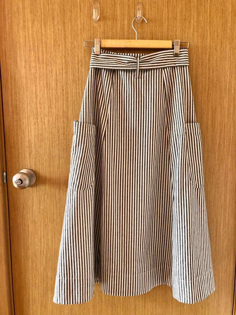 TEM Rina Stripe Midaxi Skirt in Slate White Grey, Women's Fashion ...