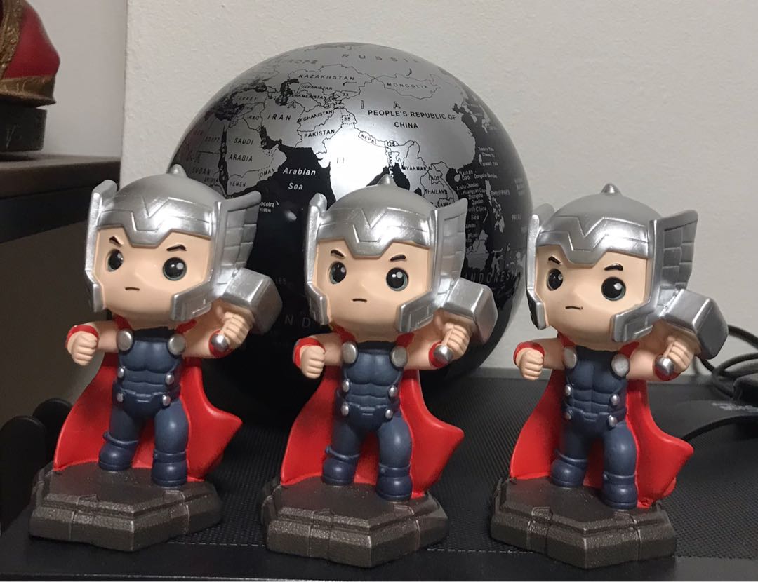 Thor Display Figurine, Hobbies & Toys, Memorabilia & Collectibles, Fan ...