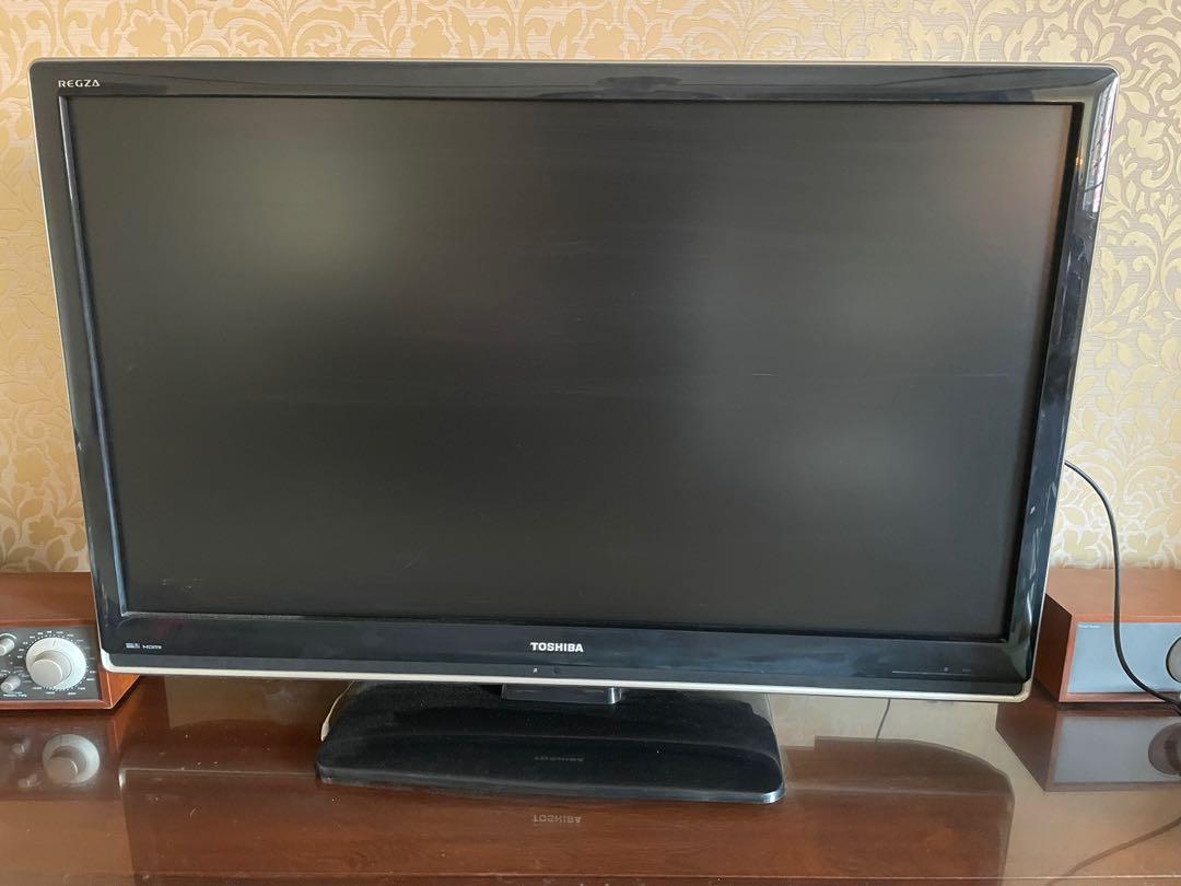 NOT WORKING Toshiba TV Regza 42 inch Full HD , TV & Home Appliances, TV ...