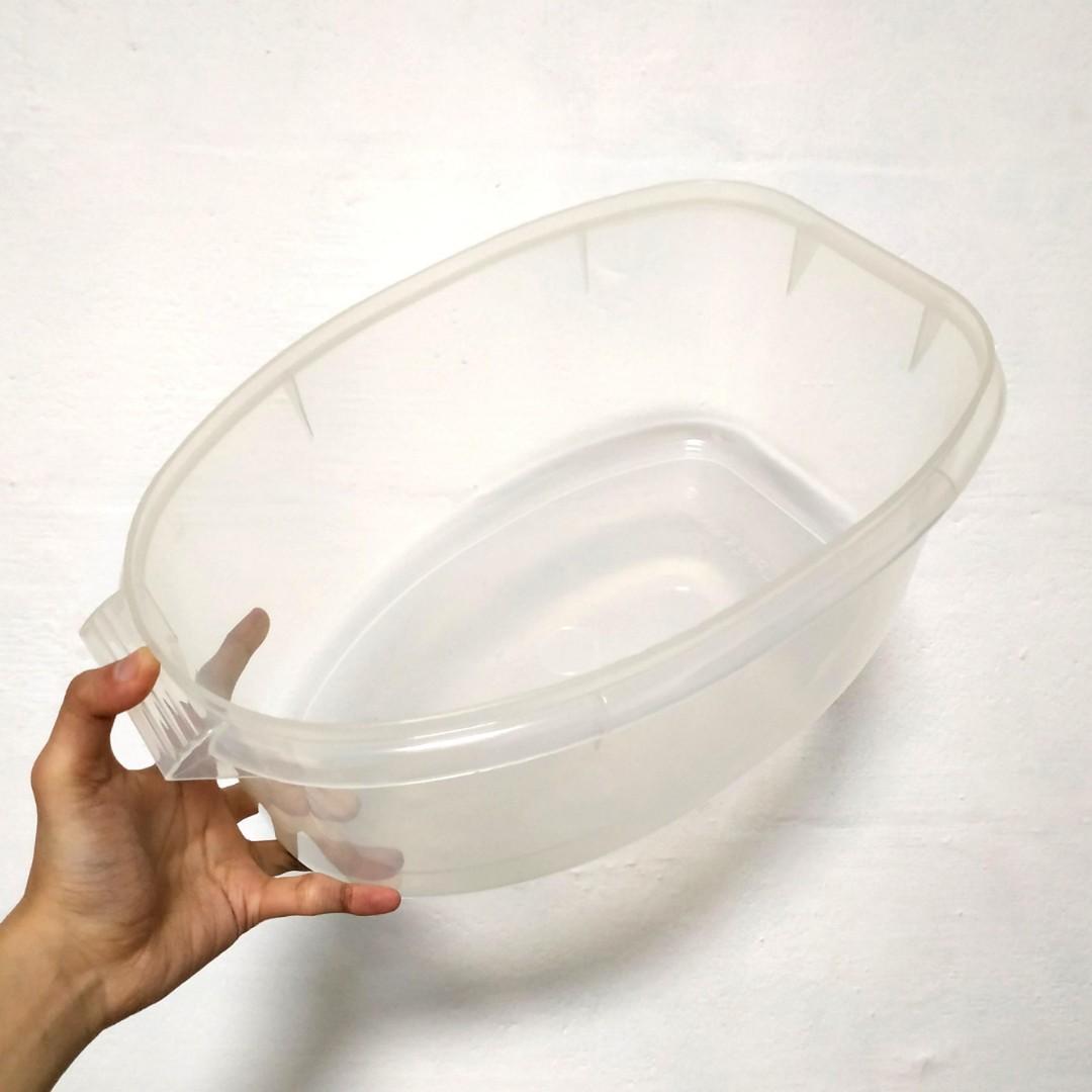 Tupperware Large Flavour Saver Container with Pull Out Tray and Handles ...