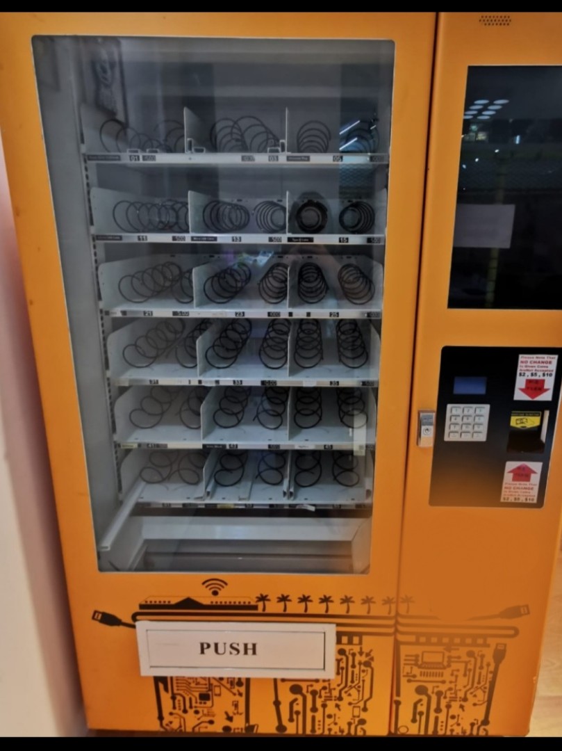 Vending machine, TV & Home Appliances, Kitchen Appliances ...