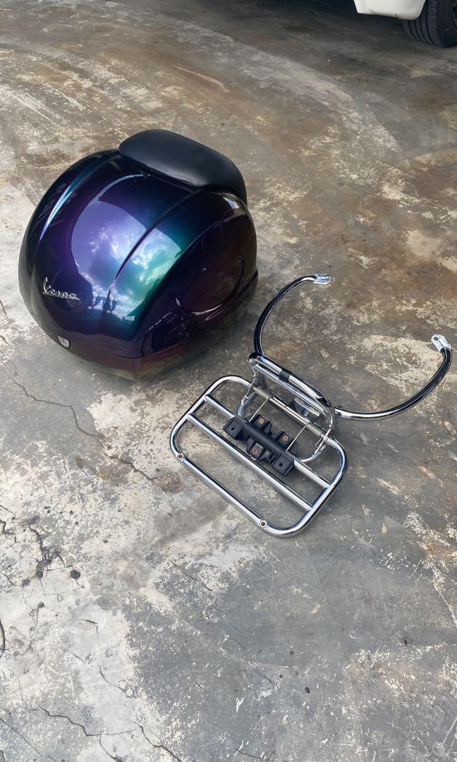 Vespa gts top box & rear rack, Motorbikes on Carousell