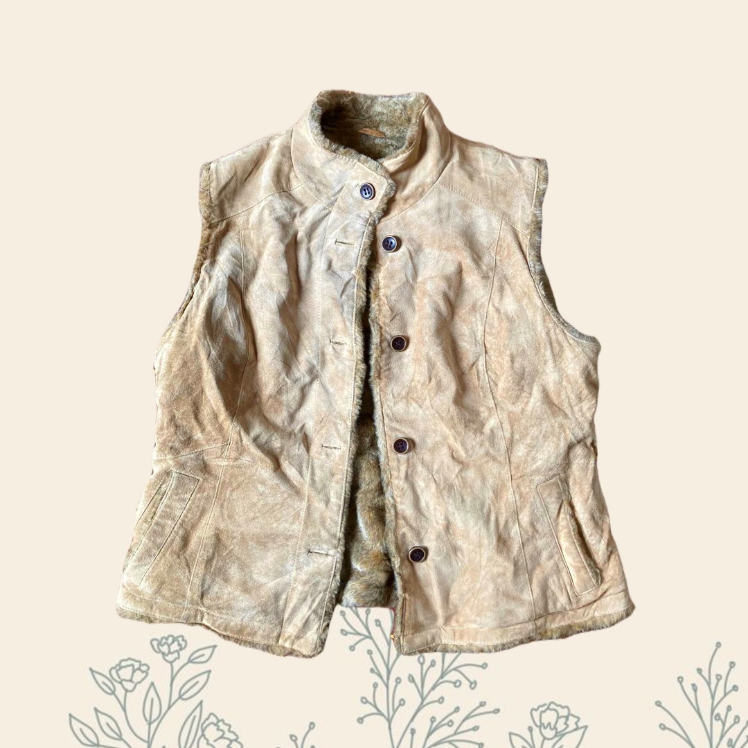 Vintage Eddie Bauer Cork Suede Fur Vest, Women's Fashion, Coats ...