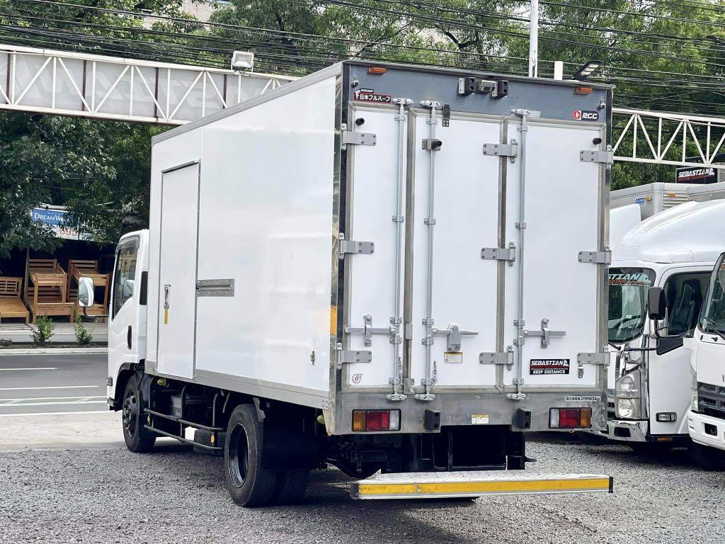 2021 Isuzu Elf Reefer Van 15ft. N-Series NPR with Side Door 6 Stud -30 ...