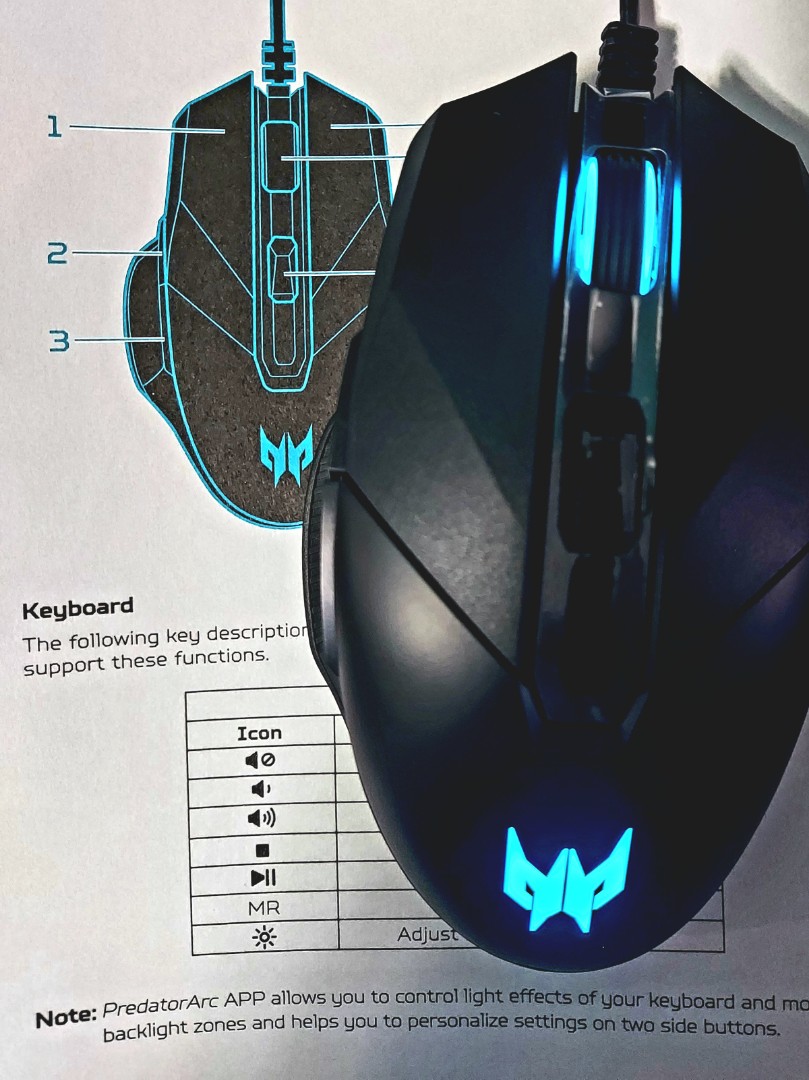 Acer Predator gaming mouse MOM2UO on Carousell