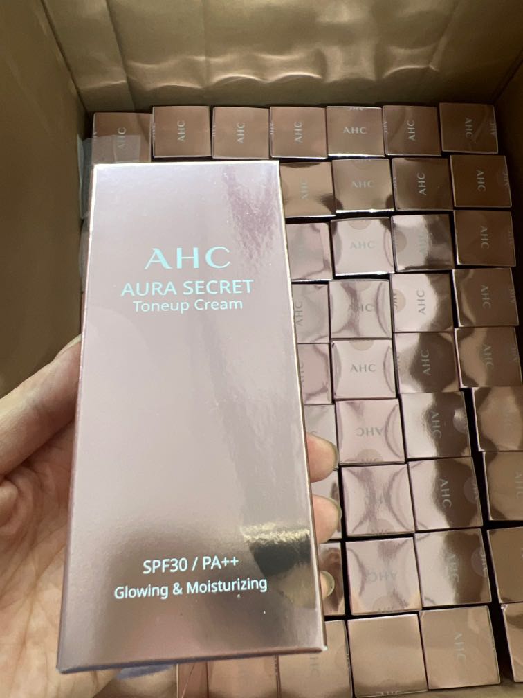 AHC aura secret tone up cream 韓國🇰🇷AHC粉紅無瑕素顏霜(50g), 美容＆個人護理, 健康及美容 - 皮膚護理, 面部 - 面部護理 - Carousell