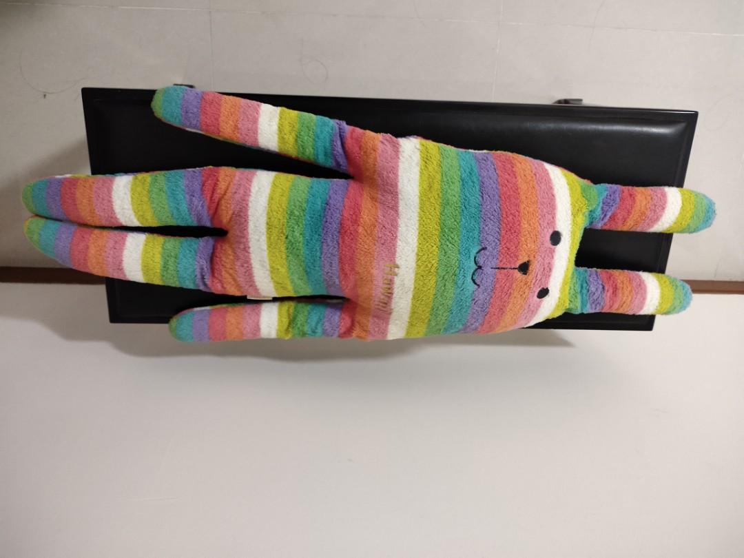 Big Size CRAFTHOLIC Holding Cushion, Hobbies & Toys, Toys & Games on Carousell