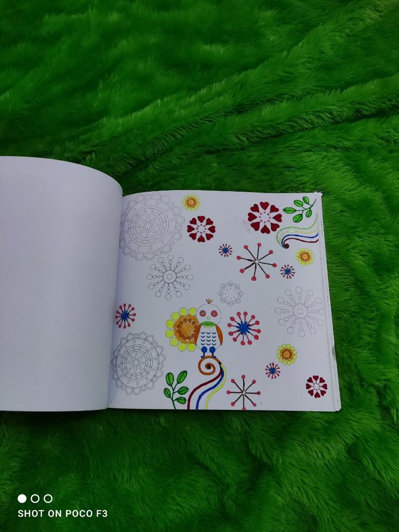Buku mewarnai miniso coloring book fantastic garden preloved, Buku ...