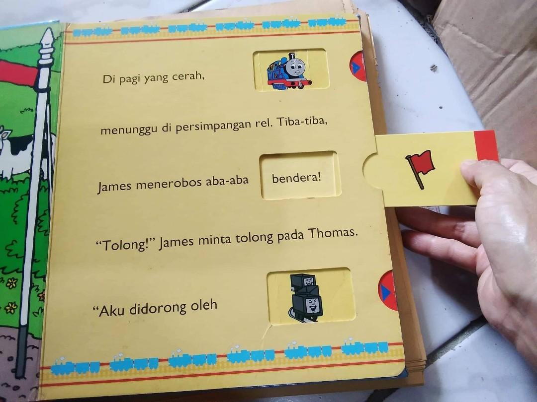Buku pull tab thomas si penolong, Buku & Alat Tulis, Buku Anak-Anak di ...
