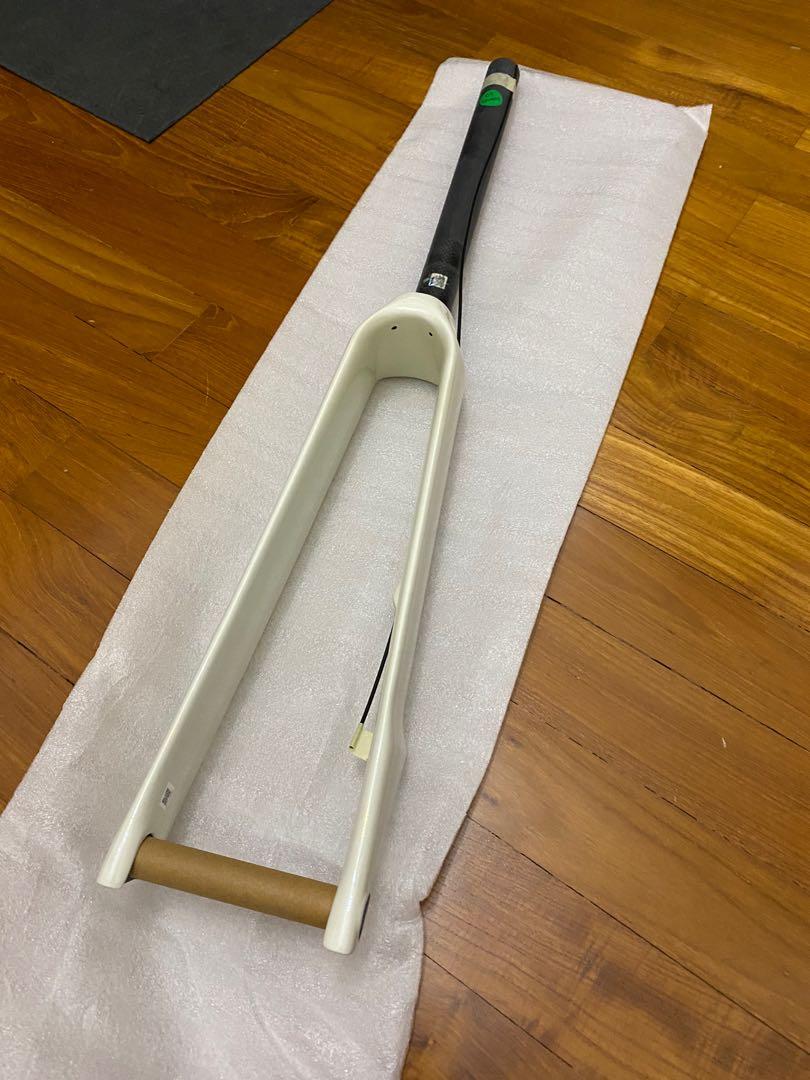 Canyon Speedmax CF7/8 disc fork (uncut), Sports Equipment, Bicycles ...