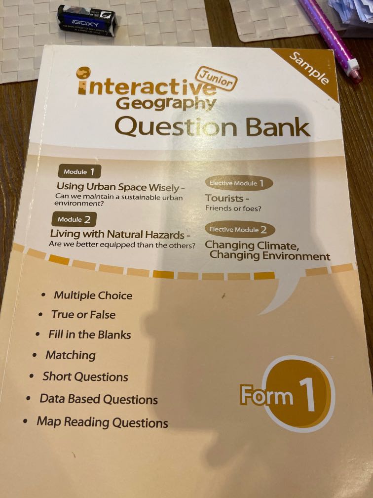 Geography Question Bank form1 (Teacher model ), 興趣及遊戲, 書本 & 文具, 教科書 ...