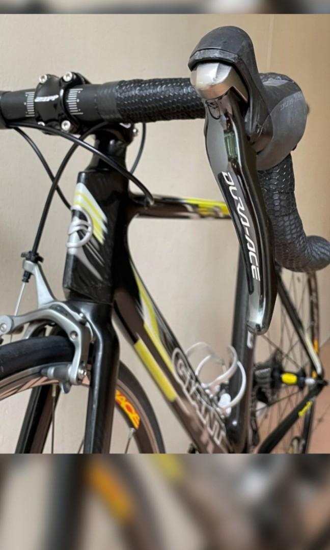 Giant TCR Trinity Carbon Road Bike, Sports Equipment, Bicycles & Parts ...