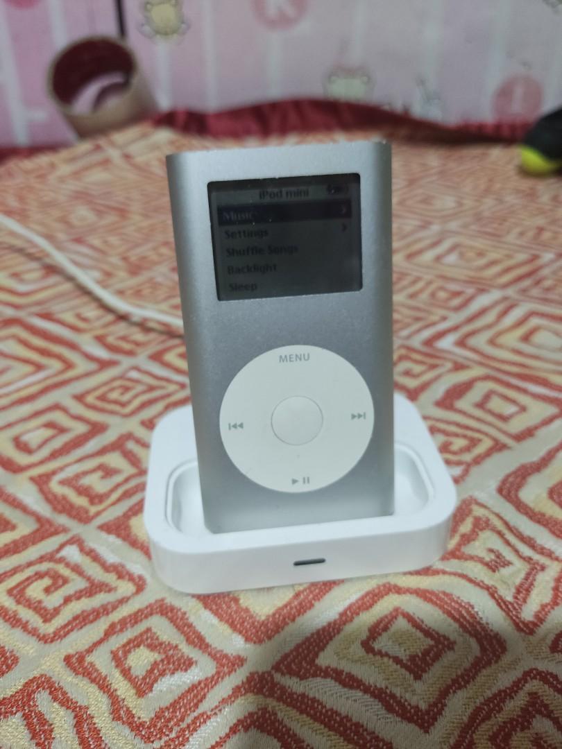 Ipod mini 1st gen 4gb rare, Audio, Portable Music Players on Carousell