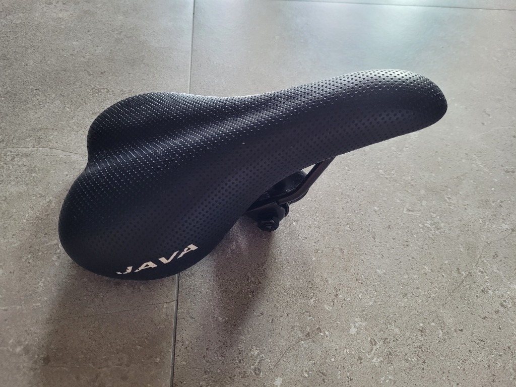 Java TT7 Saddle, Sports Equipment, Bicycles & Parts, Parts & Accessories on Carousell