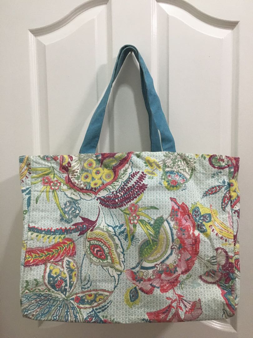 MORGAN & FINCH Tote bag, Women's Fashion, Bags & Wallets, Tote Bags on ...