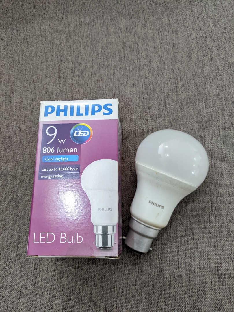 Philips LED bulb - pin head, Furniture & Home Living, Lighting & Fans ...