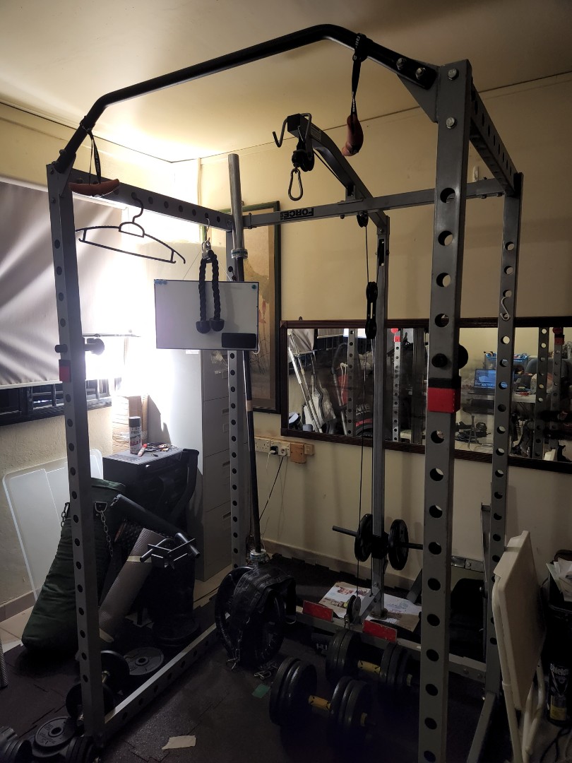 Power rack with pulley system, Sports Equipment, Exercise & Fitness ...