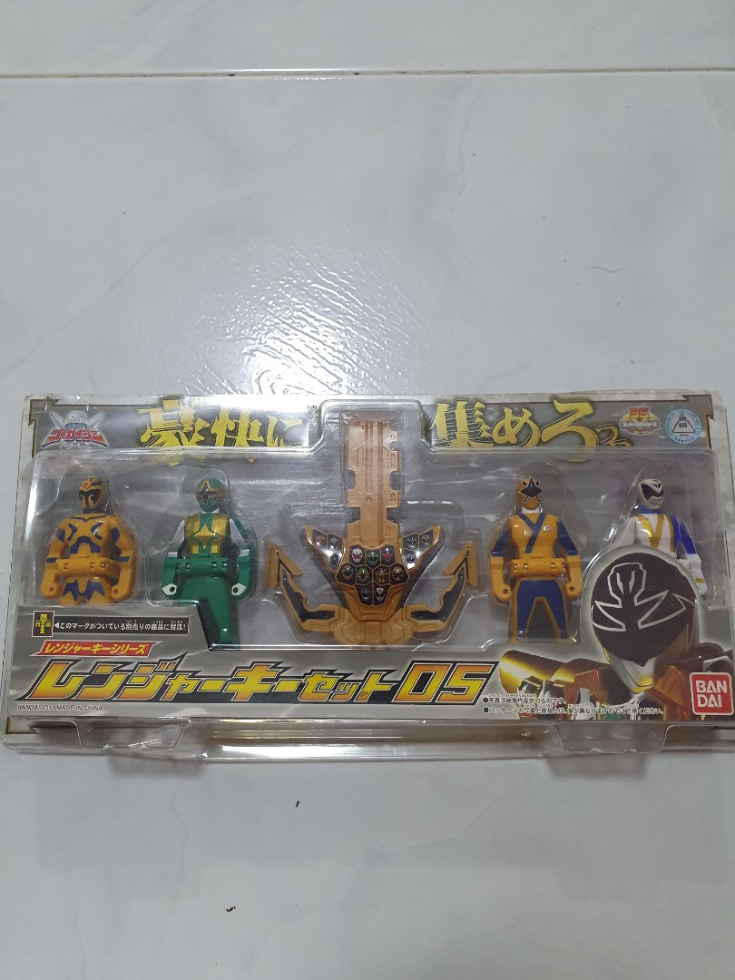 Power Ranger Pirates (Jap Ver) Morpher Keys, Hobbies & Toys, Toys ...