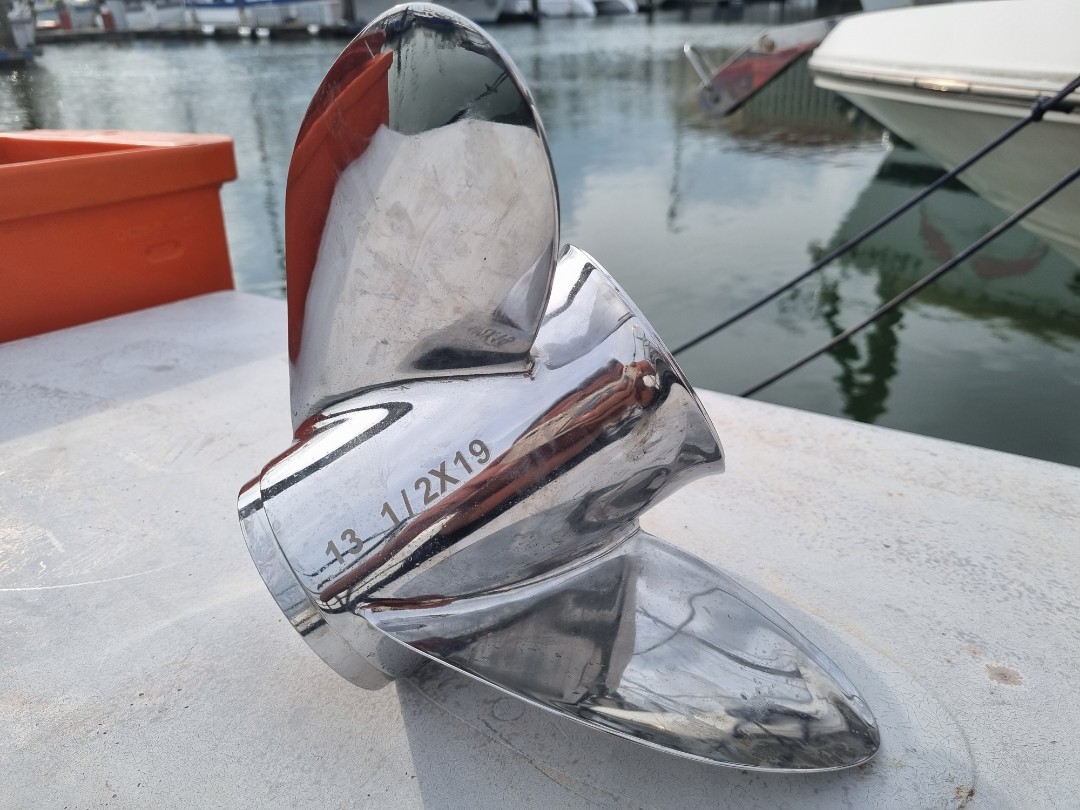 Propellers SS, Sports Equipment, Other Sports Equipment and Supplies on ...