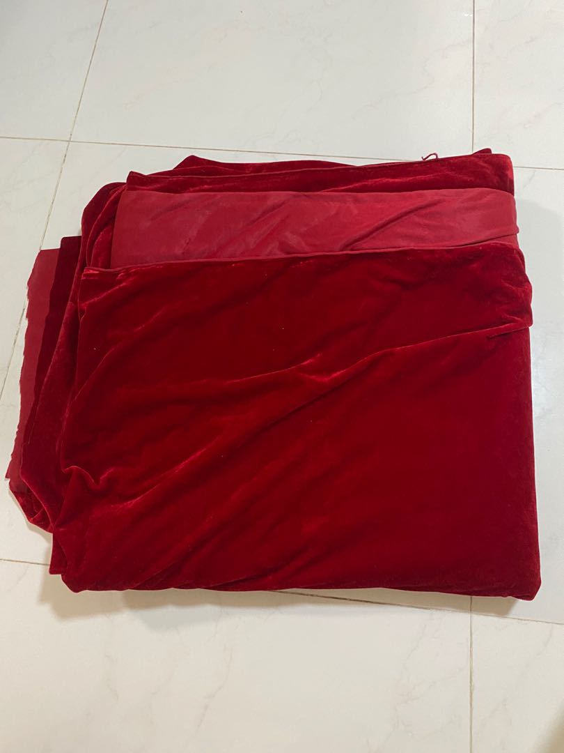 Red Velvet Table Cloth for Wedding / Party Reception Table, Hobbies ...