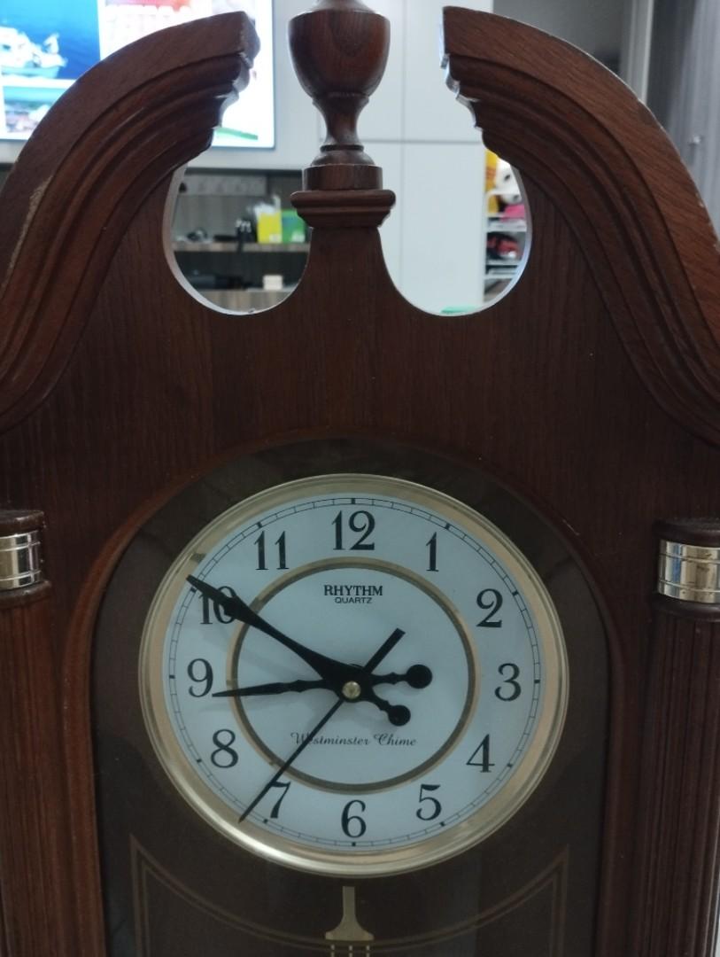 RHYTHM ANTIQUE WALL CLOCK WOODEN WESTMINISTER CHIME, Furniture & Home ...