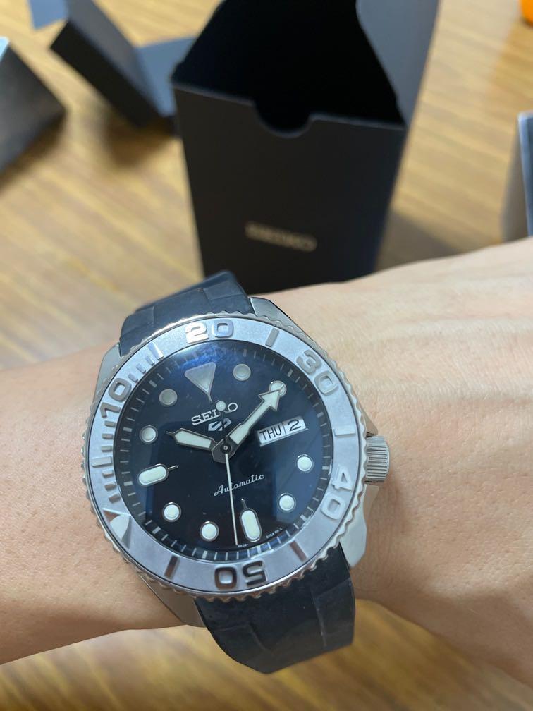 seiko mob watch, Luxury, Watches on Carousell