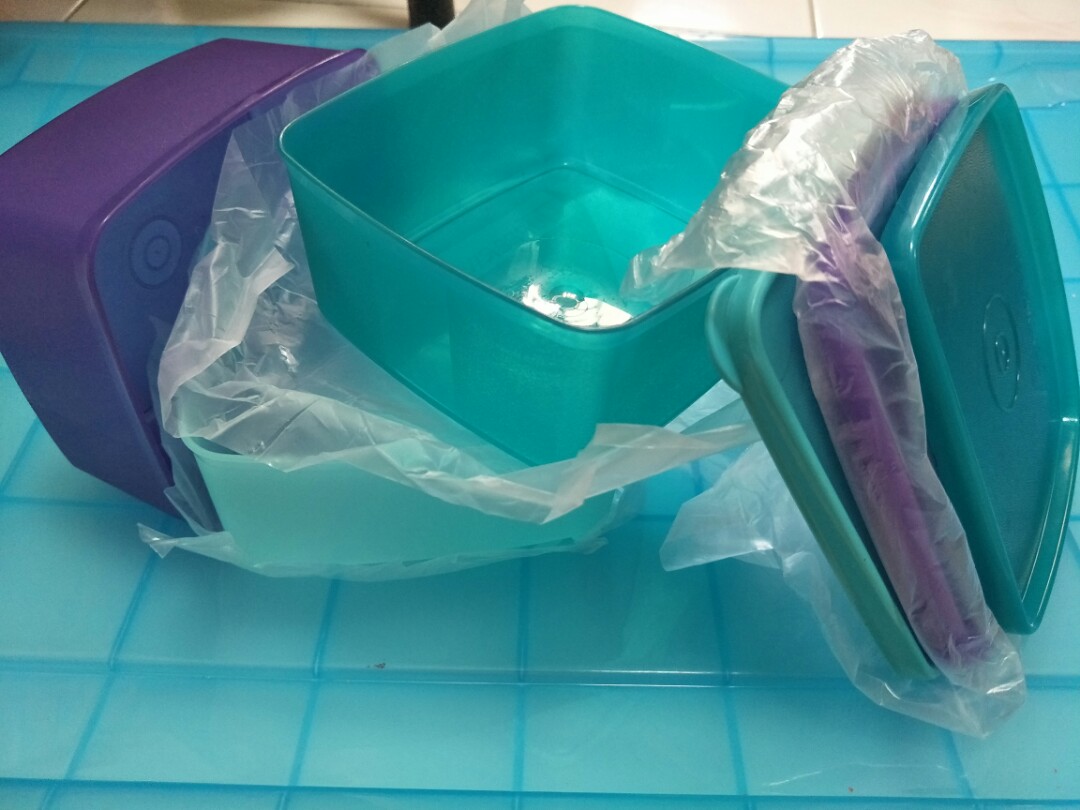 Tupperware Square Box Set (3pcs), Furniture & Home Living, Kitchenware ...