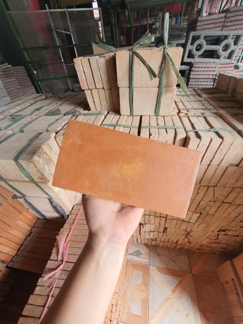 1X4X8 INCHES ANTIQUE BROWN AND 3/4X4X8 INCHES VIGAN RED BRICKS ...