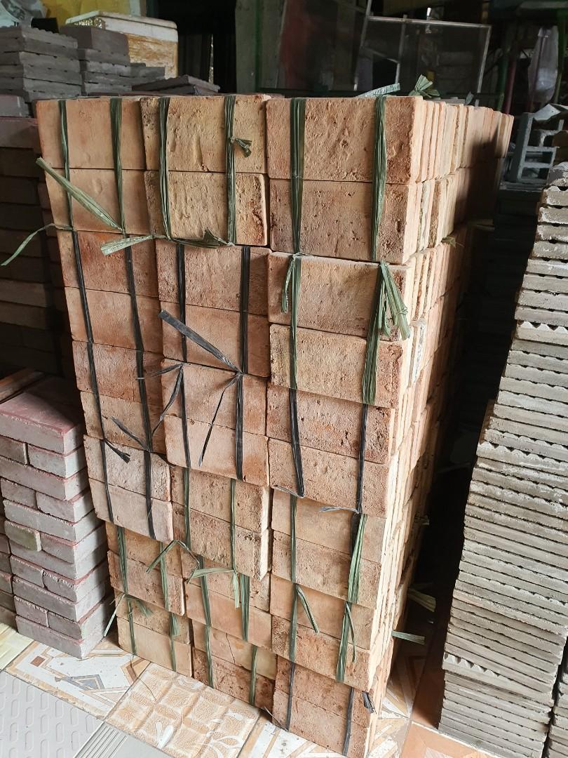 1X4X8 INCHES ANTIQUE BROWN AND 3/4X4X8 INCHES VIGAN RED BRICKS ...