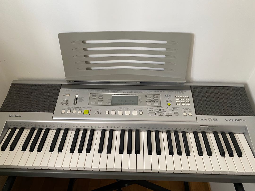 Casio Keyboard - CTK - 810, Hobbies & Toys, Music & Media, Musical ...