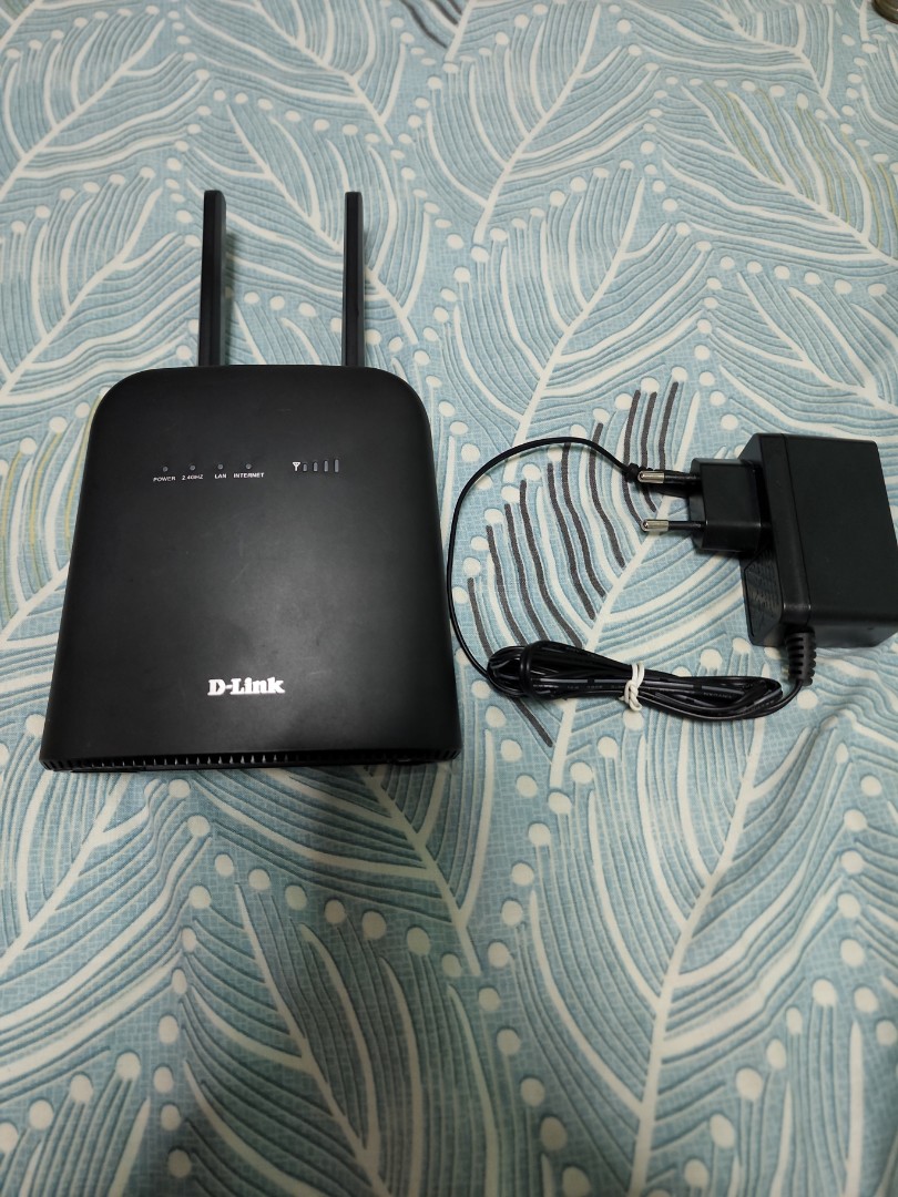 D-link DWR-920 4G/3G modern + wifi + Rotuer, Computers & Tech, Parts ...