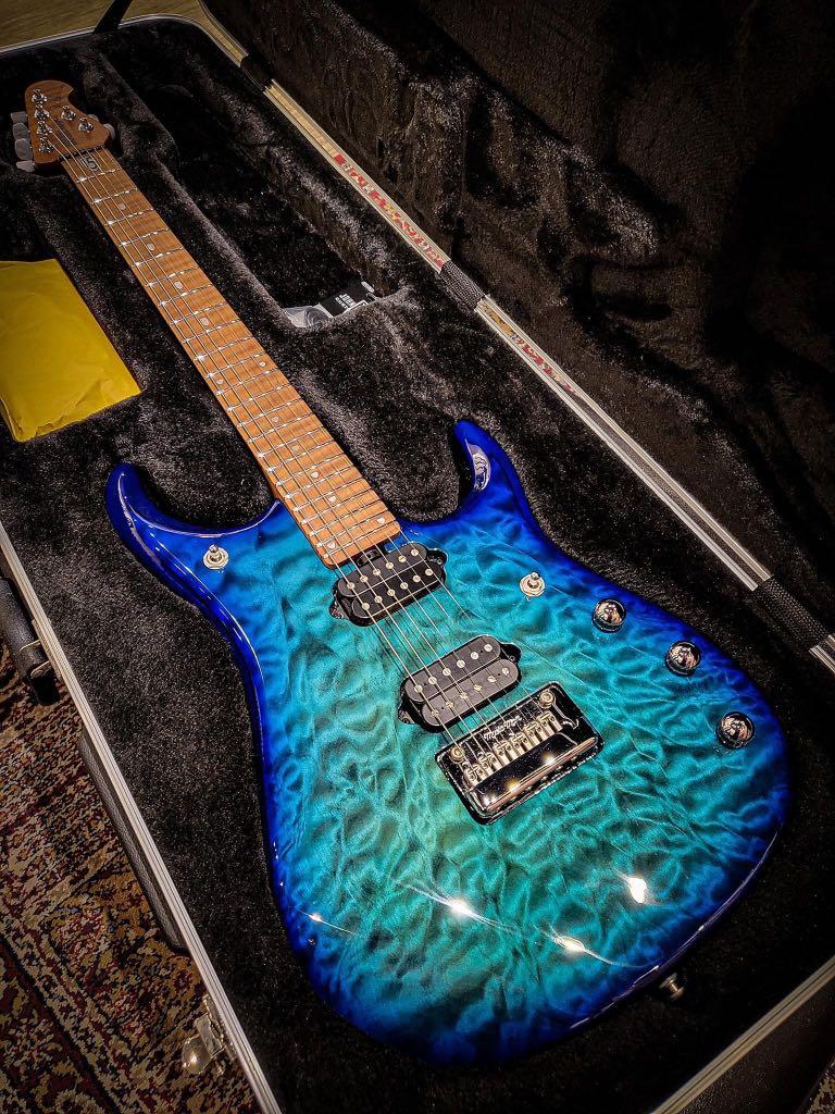 Ernie Ball Music Man - JP15 Cerulean Paradise Quilt., Hobbies & Toys ...