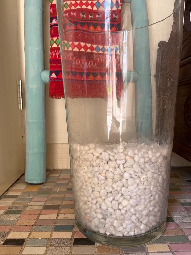 Free vase with white pebbles, Furniture & Home Living, Home Decor ...