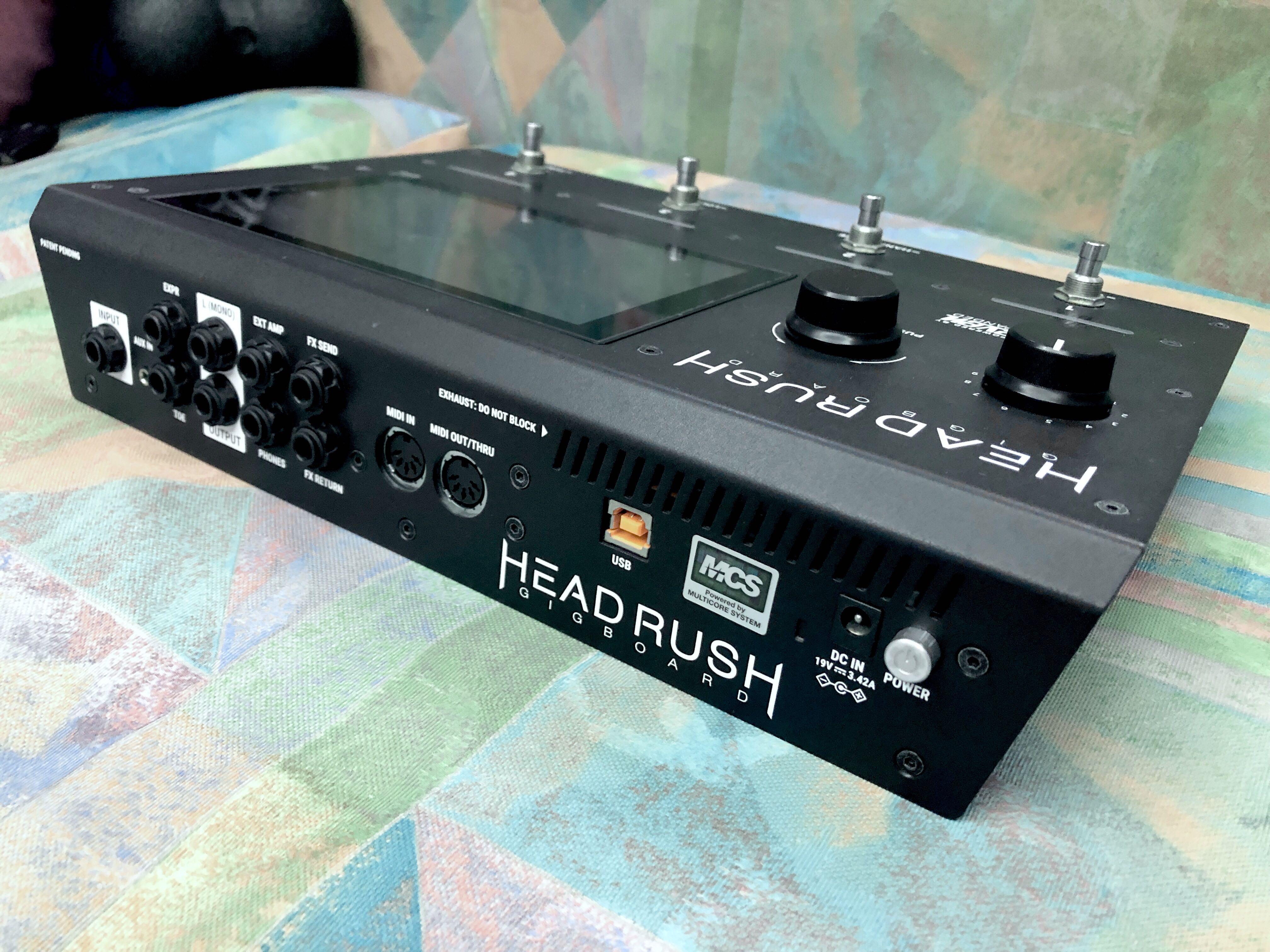 HeadRush Gigboard Amp Modeling Guitar Effects Processor, Hobbies & Toys ...