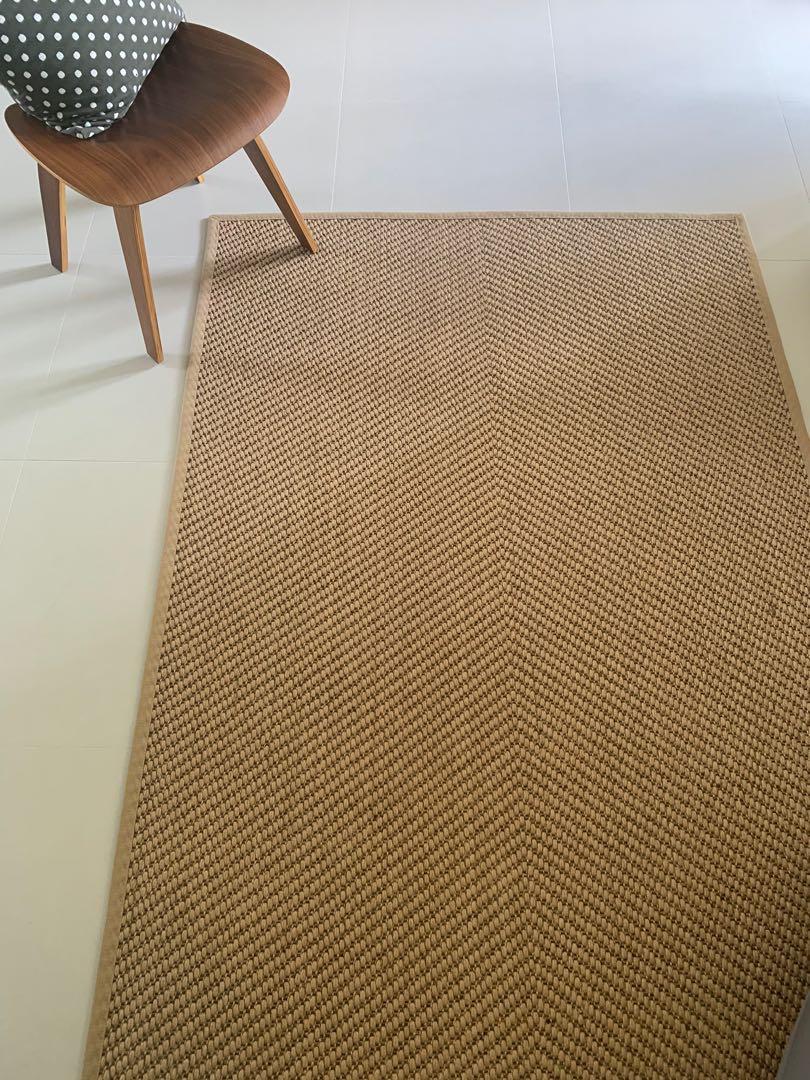 IKEA Hellested Rug, Furniture & Home Living, Home Decor, Carpets, Mats ...