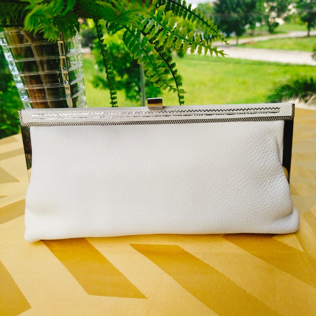 Japan White Clutch Bag, Women's Fashion, Bags & Wallets, Clutches on ...