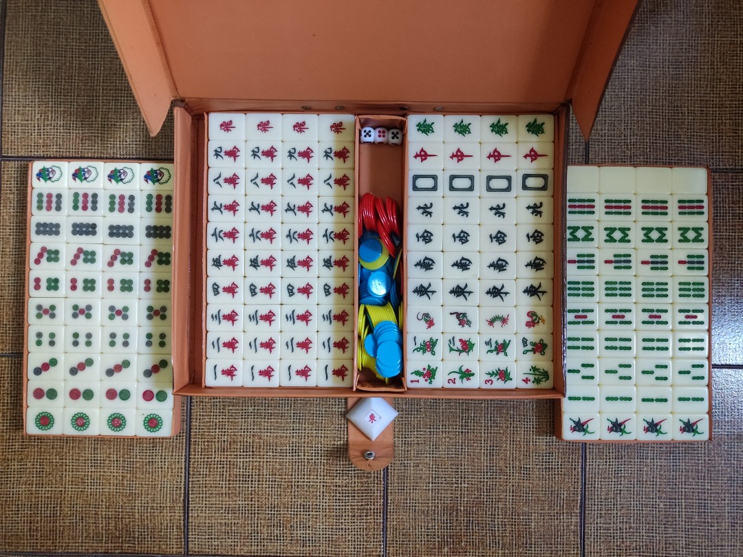 Mahjong full set, Hobbies & Toys, Toys & Games on Carousell