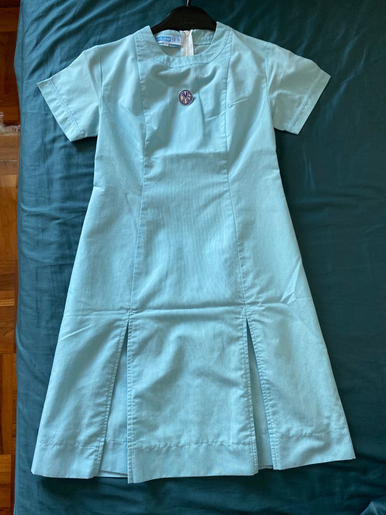 Maryknoll Convent School Summer Uniform with badge, 女裝, 連身裙 & 套裝, 連身裙 ...