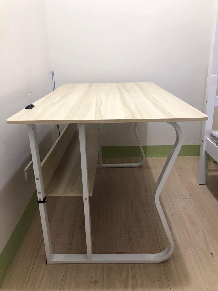 Ofix 120 x 70 cm Office Desk / Study Table, Furniture & Home Living ...