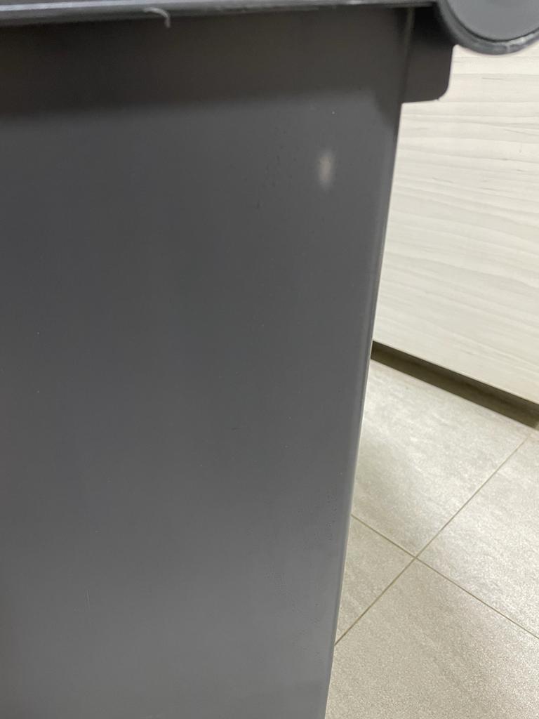 Plastic rectangle pedal bin - 45L (Scratch), Furniture & Home Living ...