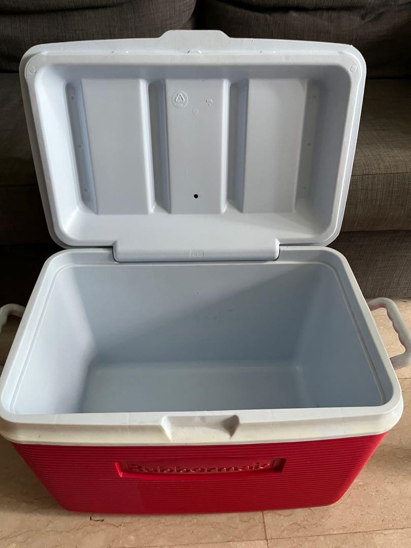 Rubbermaid Igloo Tupperware Cooler Sports Bottle Water Dispenser ...