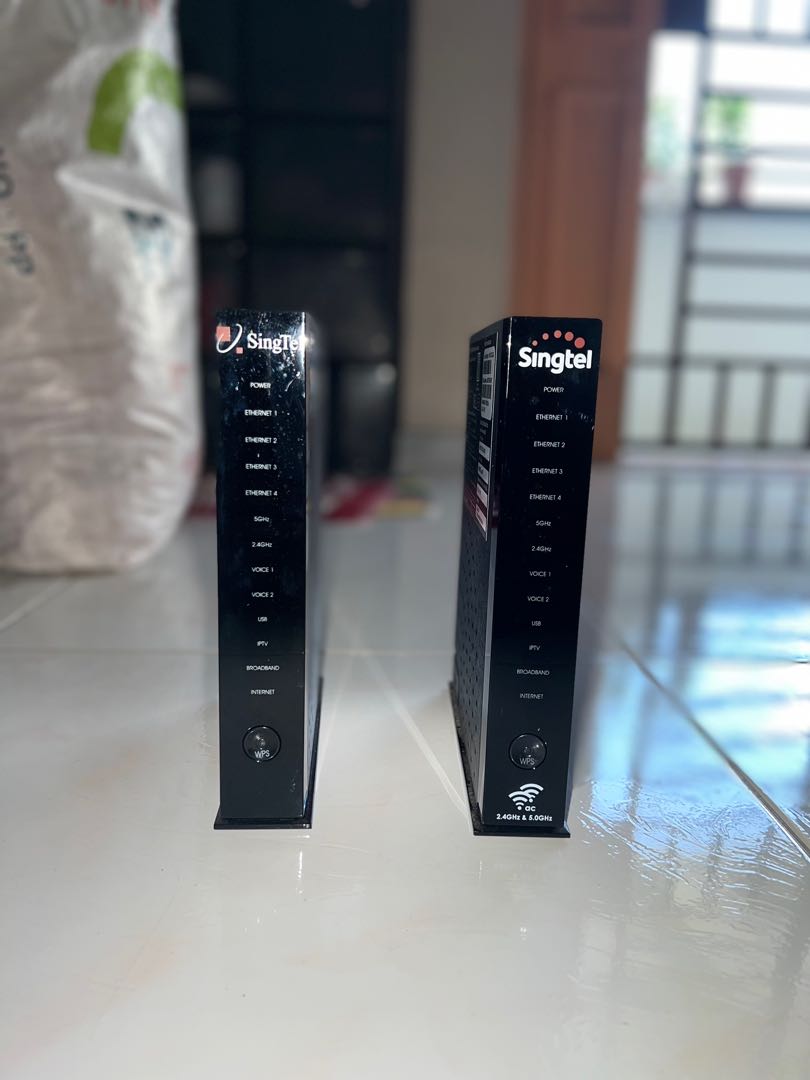 SingTel Router, Computers & Tech, Parts & Accessories, Networking on ...