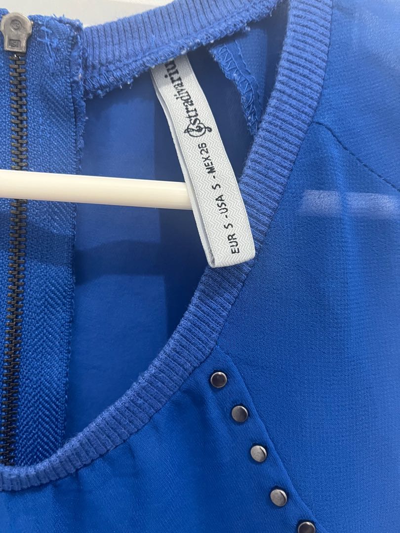 Stradivarius long back top, Women's Fashion, Tops, Blouses on Carousell