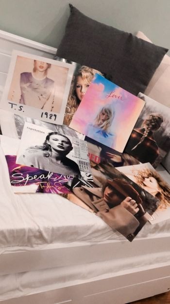 taylor swift room decor TAKE ALL, Hobbies & Toys, Memorabilia ...