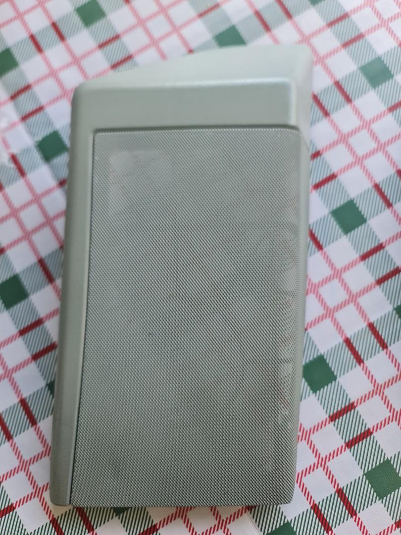 W124 rear speaker cover, Auto Accessories on Carousell