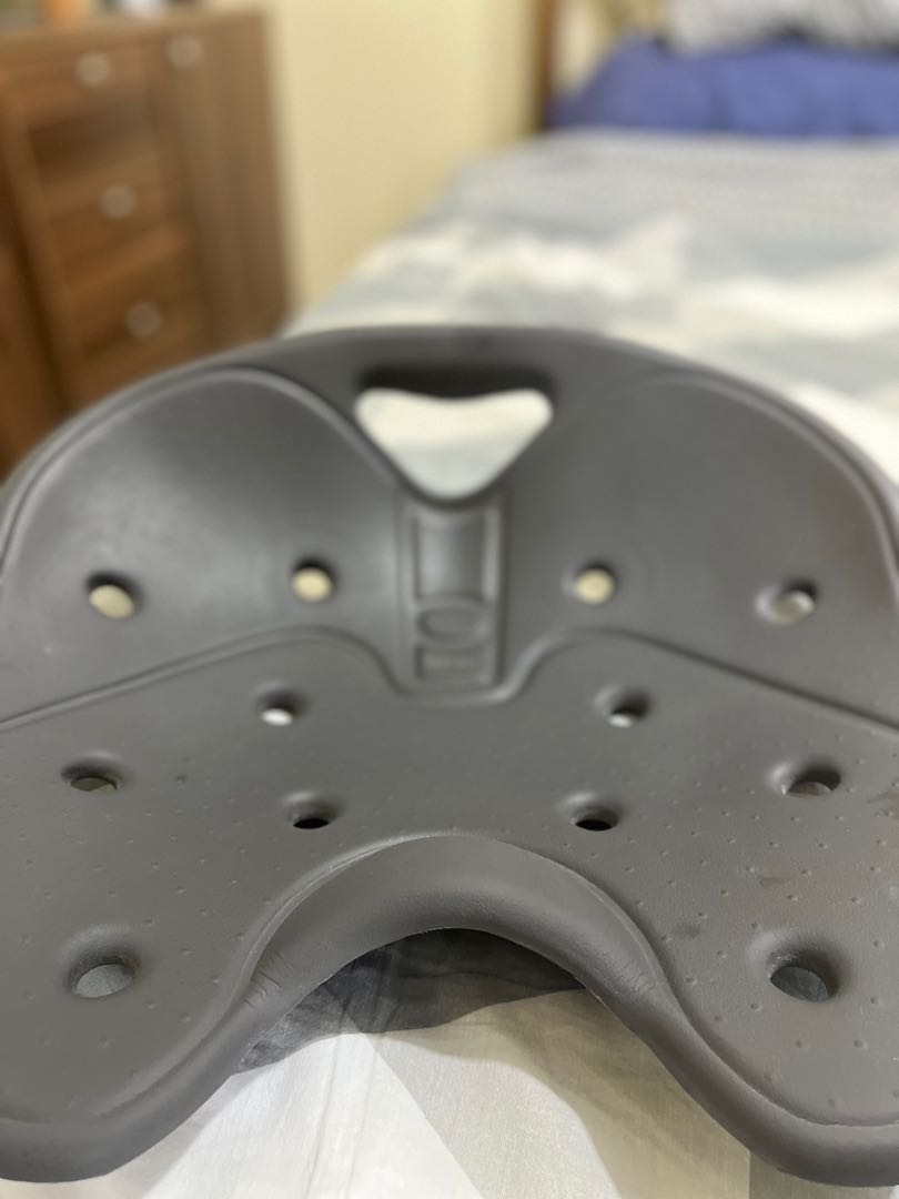 BackJoy SitSmart Posture Core, Furniture & Home Living, Office Furniture & Fixtures on Carousell