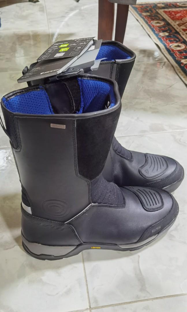 Brand new Revit Compass H20 waterproof boots, Motorcycles, Motorcycle Apparel on Carousell